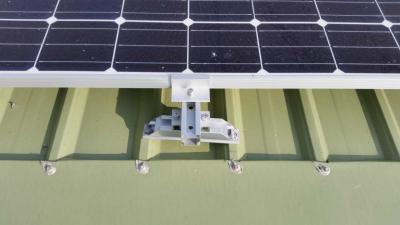 China Efficient Pitched Rooftop Solar Panel Roof Mounting Systems Quick Installation for sale