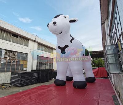 China Custom 0.9mm PVC Inflatable Milk Cow Character Advertising Model for Events for sale