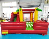 China Custom 0.55mm PVC Tarpaulin Inflatable Castle Bounce House Combo 110kg for sale