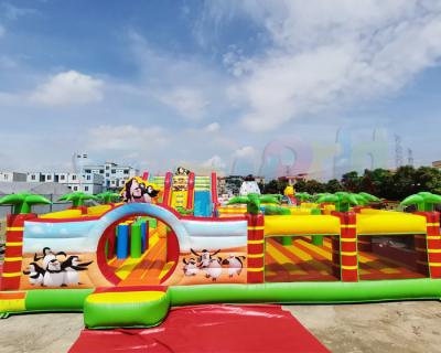 China Commercial Inflatable Bounce House Combo with Slide - 110 KG Weight, 0.55mm PVC Material for Amusement Parks and Parties for sale