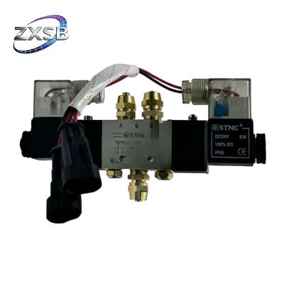 China Door Pump Solenoid Valve 4V220-08 For Yutong Truck Parts Bus Parts for sale