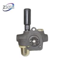 China HOWO Heavy Duty Truck Diesel Engine Fuel Feed Hand Pump 614080719 for sale