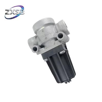 China SINOTRUK SITRAK HOWO C7H T7H Truck Air Brake Pressure Reducing Valve WG9000360549 for sale