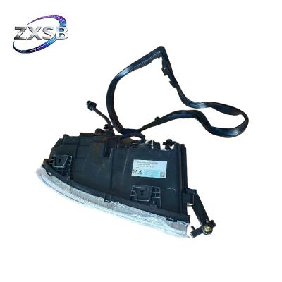 China SHACMAN H3000 L3000 Front Left Headlamp Assembly DRL Truck Light DZ96189722030 for sale