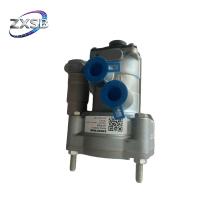 China SINOTRUK HOWO Trailer Brake Control Valve WG9000360505 Air Brake System Parts for sale