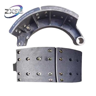 China SHACMAN F3000 81.50200.6686 Front Brake Shoe Friction Plate Brake System Parts for sale