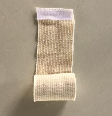 China Elastic Medical Gauze Bandage Sterilized High Breathability 8cm x 4.5m Roll for sale