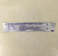 China Carbon Steel Skin Graft Knife Blade 158mm x 20mm for Surgical Transplant for sale