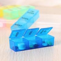 China 21 Compartment Plastic Medicine Box Portable Hospital Medical Supplies Organizer for sale