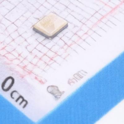 China crystal oscillator CREC 01.X.MD.110HJVF0040000000 for stable frequency in GPS Bluetooth Wireless LAN and 4G LTE devices for sale