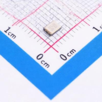 China Miniature Oscillator ECS ECS-3225MVQ-1000-CN-TR MultiVolt SMD HCMOS Portable Industrial Applications for sale