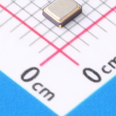 China Compact Size Temperature Compensated Crystal Oscillator TCXO EPSON X1G0054210205 Suitable for LTE WiMAX WiFi for sale