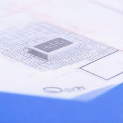 China Thick Film Chip Resistor EVER OHMS CR1812JR033E04Z for in Computers Communication and Measuring Instruments for sale