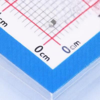 China Compact multilayer chip ferrite bead FH CBM160808U121T with wide frequency noise suppression capabilities for sale