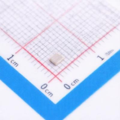 China Compact 25 megahertz oscillator HCI 8122S-25.000NQ33FTL clipped sine wave output 3.3 volt supply voltage for sale