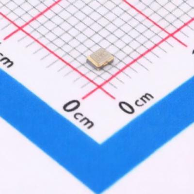 China 2.0x1.6mm SMD Ceramic Clipped Sine Wave Oscillator HCI 8121S-30.720MQ33FTL Temperature Compensated Crystal Unit for sale