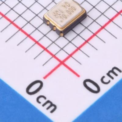 China RoHS Compliant Temperature Compensated Crystal Oscillator HCI 8132S-10.000MN18DTL in Compact SMD Package for sale