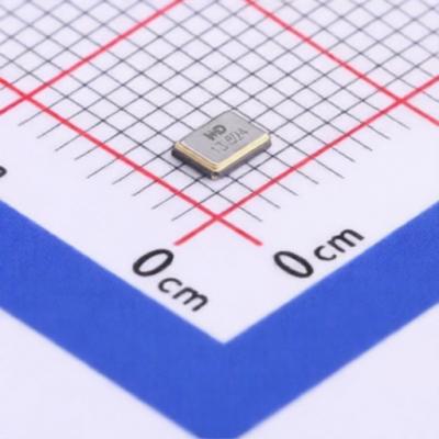 China 13.824MHz Frequency SMD3225 4pads Quartz Resonator HD 7B013824F01 with 2pF Max Shunt Capacitance RoHS for sale