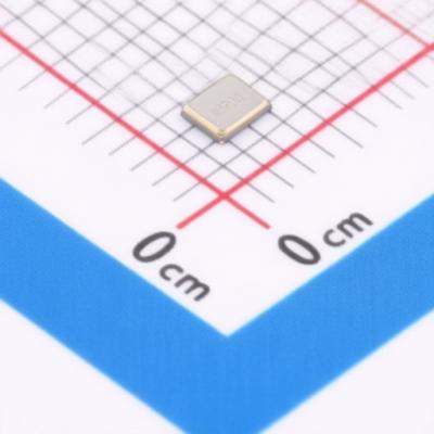 China Quartz Crystal Oscillator 32 MHz Frequency Control HELE X2B032000C81H-HU Pb Free RoHS Compliant Unit for sale