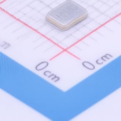 China Quartz Crystal 25 MHz Frequency Control HELE X3S025000DC1H-U with HSX321S Holder and RoHS Compliance for sale