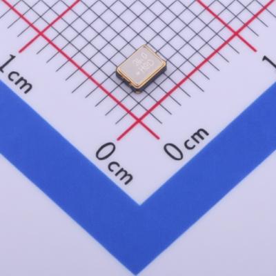 China Stable output oscillator HELE SSW024000I3CHE-T featuring 24 megahertz frequency for electronic devices for sale