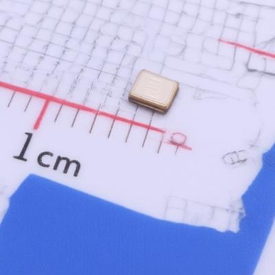 China Quartz Crystal Oscillator Unit HELE X3S026000BZ1HZ-HU Stable Frequency 26 MHz for Electronic Circuits for sale