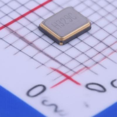 China Quartz crystal HELE X3S032000BA1H-R 32 MHz frequency tolerance low resistance for electronic circuits for sale
