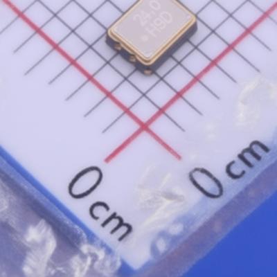 China Crystal Oscillator HELE SSW024000I3CH 24 MHz Frequency Control Component Suitable for SMT Processes for sale