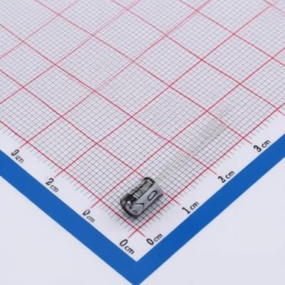 China Long Life Plug-in Aluminum Electrolytic Capacitor HRK CD1101071CM0507VFL Black Sleeve White Marking for sale