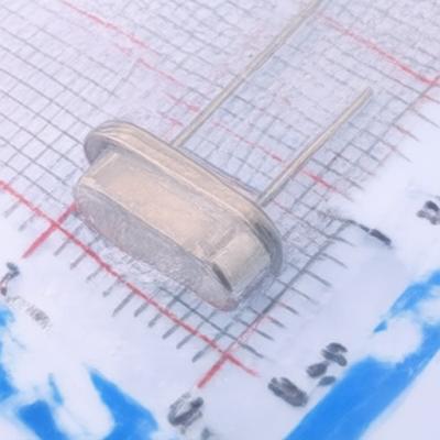 China Electronic Oscillator Huiyuan crystal HY25M49SHB2T02 with Frequency Range 3.579545 to 39.550MHz and Stability for sale