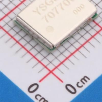 China Compact 7mm9mm2mm SMT voltage controlled oscillator INNOTION YSGM707706 with broad frequency output range for sale