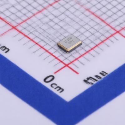 China Ultra compact small surface mount crystal LIMING 3225-24.00-20-10-10/A thin design with 10ppm tolerance for sale
