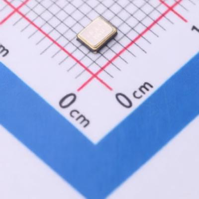China Surface Mount Quartz Crystal Unit Lucki L327S240U11L 24 MHz Equivalent Series Resistance 20 Ohms Max for sale