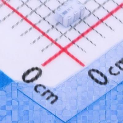 China Compact LTCC Low Pass Filter Mini-Circuits LFCG-2000 with DC to 2000 MHz Passband and 5.5W Power Handling for sale