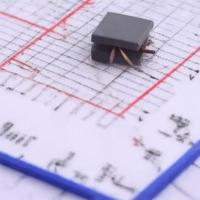China Noise Suppression Wire Wound Chip Common Mode Choke Coil muRata DLW5ATN231TQ2L Low Profile Design for sale