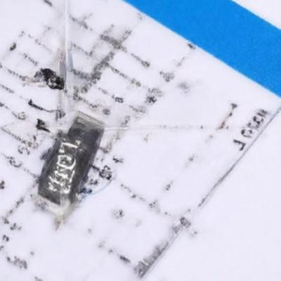 China Current Sensing Metal Chip Resistors RVR HIXD25NR220F with 3W Power and Halogen Free Epoxy Coating for sale