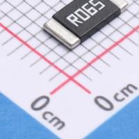 China Metal Current Sensing Chip Resistors RVR HIXD25LR065F 2512 1206 0805 Series with 3W Power and Low TCR for sale