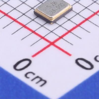 China Surface mount quartz crystal unit SJK 7E24000E10UCG with 10 watt driver level and 24 megahertz frequency for sale