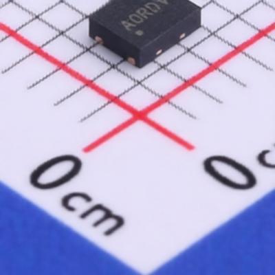 China Epoxy molded surface mount oscillator SJK 2NM49152C33YC delivering 49152 megahertz frequency for electronics for sale