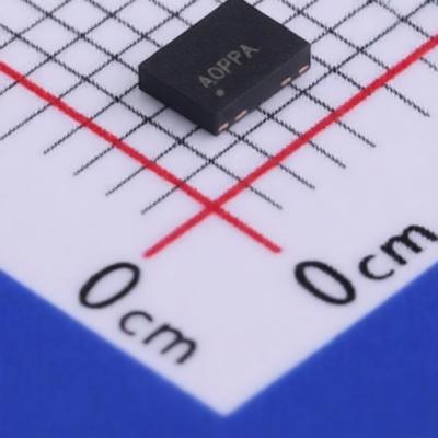 China Epoxy Molding Surface Mount Oscillator SJK 3NM74250C33YC Featuring LVCMOS Output and Compact Package for sale