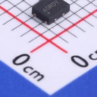 China MEMS Oscillator SJK 2NM133000C33YC Featuring Enable Disable Control and LVCMOS Output for Frequency Generation for sale