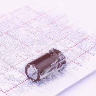 China Electrolytic Capacitor TK 2WUTWBX330MAK25 High Ripple Current Long Life 105C Rated Voltage 200V for sale