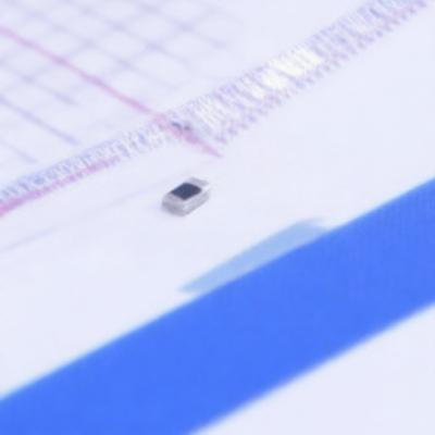 China Thick Film Chip Resistors UNI-ROYAL 0402WGF3302TCE designed for in GPS PDAs and telecommunications devices for sale