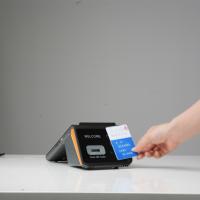 China Affordable Android Smart POS Terminal With NFC Card Reader And 2.4 Inch 320*240 Customer Display for sale