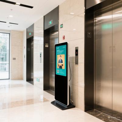 China 32-55 Inch 4K Resolution Interactive Touchscreen Digital Signage with Android/Windows OS for Bank Advertising for sale