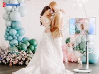 China Qtenboard StandByMe TV - 32-inch Touchscreen Portable TV with 9H Battery Life and 4K UHD Display for Weddings for sale