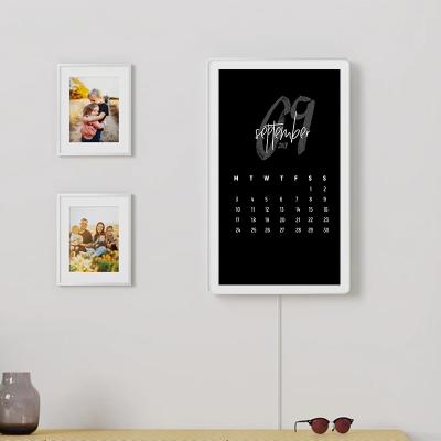 China Qtenboard FHD Smart Calendar Display with Android 11 OS and Wall Mounted Design for Efficient Time Management for sale