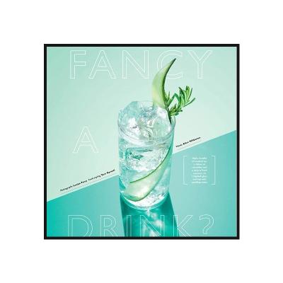 China Qtenboard Commercial Square Digital Signage with 2K Resolution, 500 Nits Brightness, and 24/7 Continuous Operation for sale