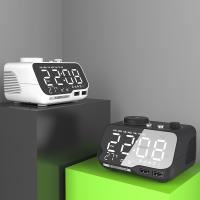 China FM AM Portable Clock Radio With Sleep Timer Alarm Multifunctional for sale