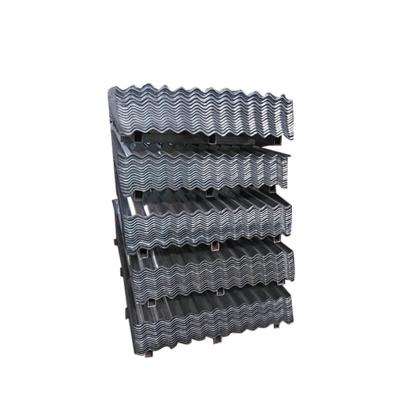 China G550 610mm Galvanized Corrugated Steel Roof Sheet HRB95 Prepainted Metal Roofing Tile for sale